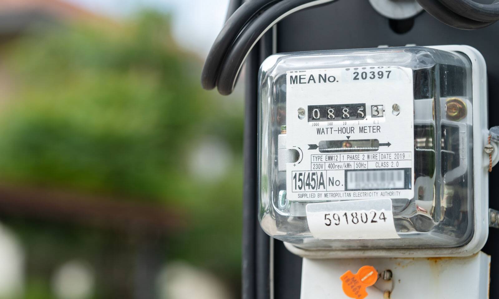 Prepaid vs. Postpaid Electricity: Which Is Right for You? - Payless Power